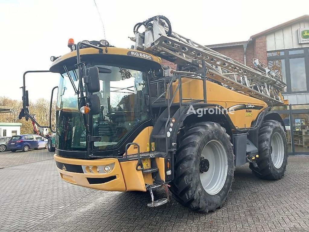 Challenger rogator rg645c samohodna prskalica