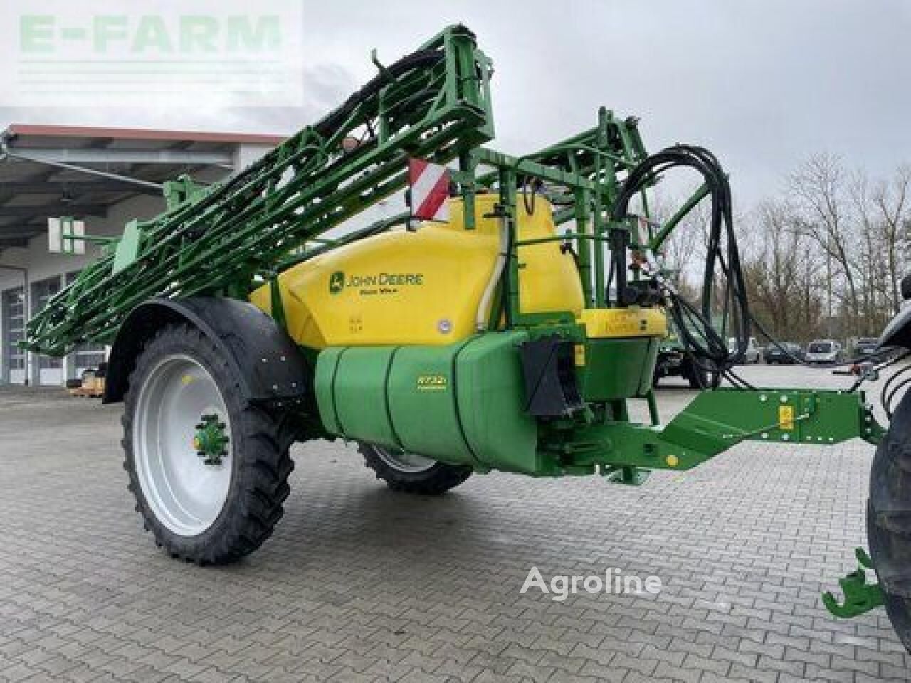 John Deere r 732i samohodna prskalica