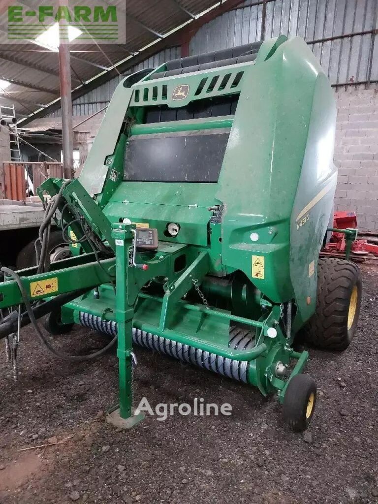 John Deere v 451 g rff balirka za četvrtaste bale