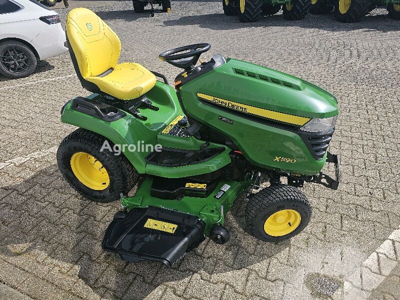 John Deere X590 kosilica za travu