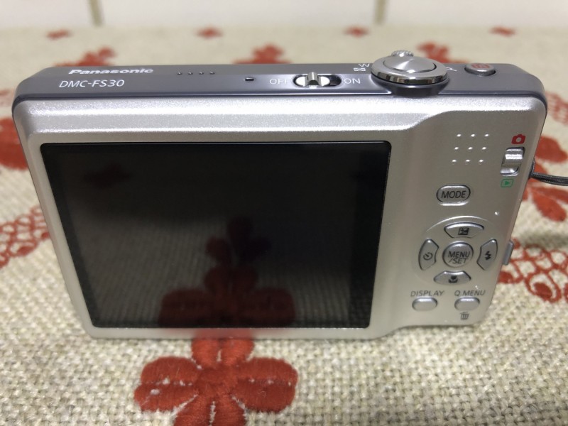 Panasonic Lumix DMC-FS30