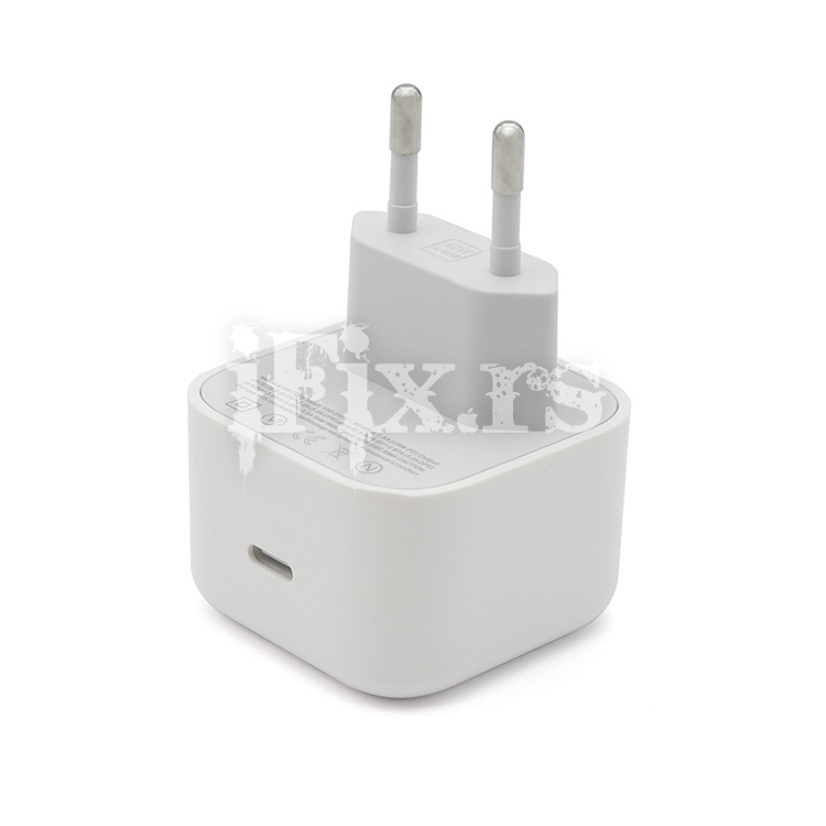 Punjac (adapter) 40W USB-C za iPhone 17 – zamenski