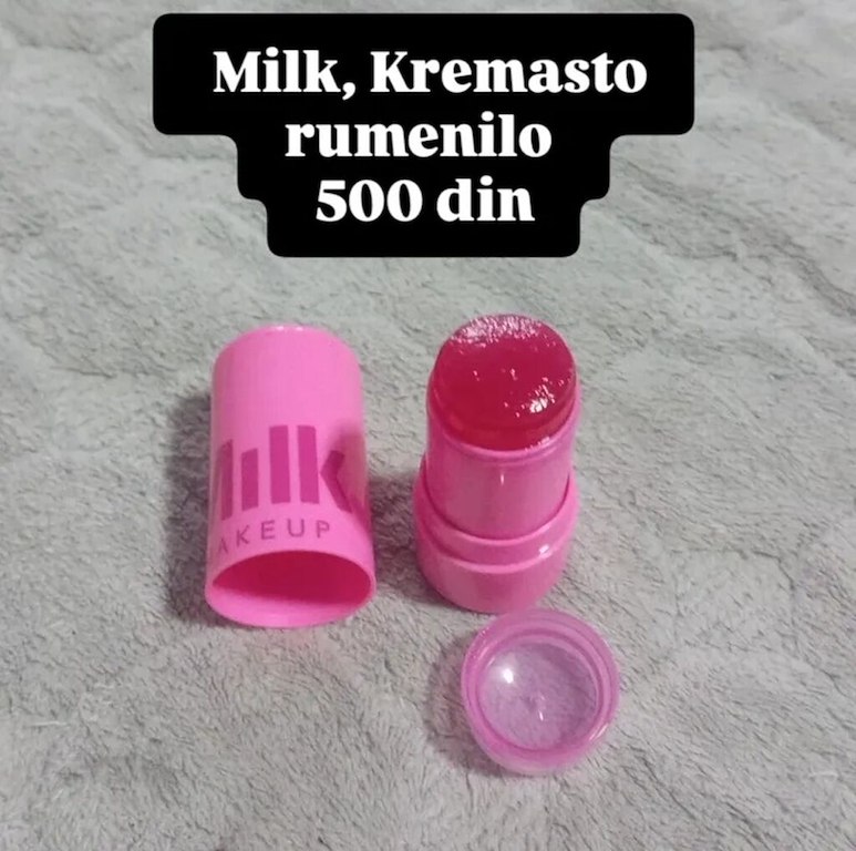 Milk Makeup kremasto rumenilo u stiku - Tekstura: kremasta, lako se