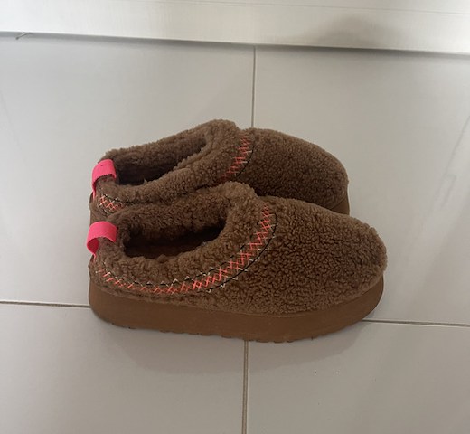 UGG TAZZ ORIGINAL