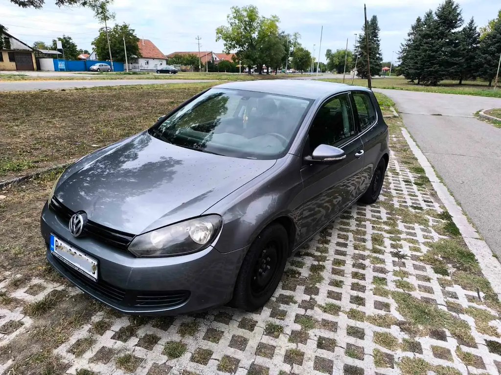 Volkswagen Golf 1.4