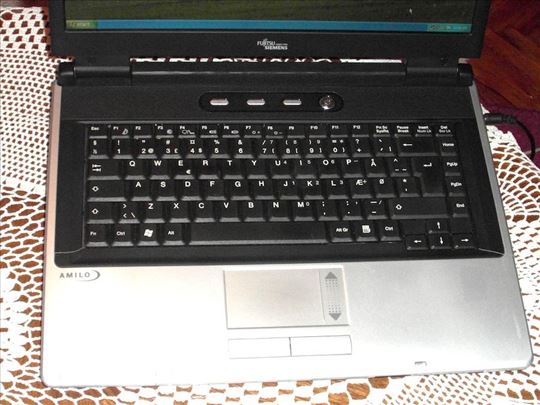 fujitsu siemens AMILO A1640 laptop delovi delove