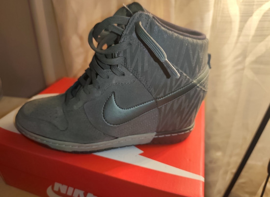 Nike na platformu 39 kao novo!!