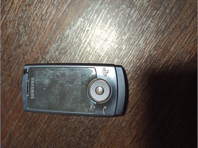 samsung sgh u600 kao kolekcionarski primerak sa slika