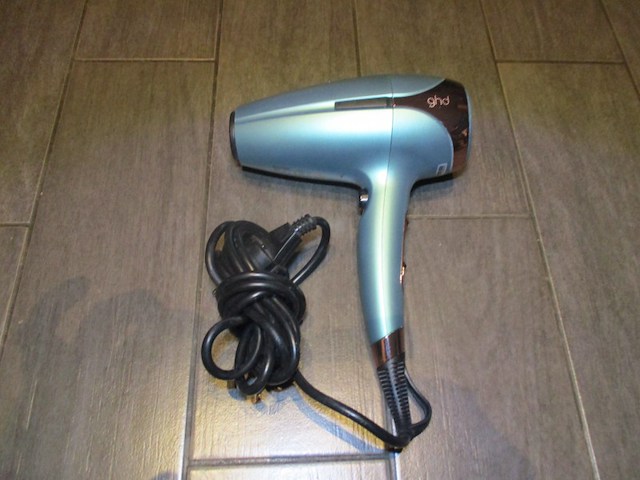 3-35 GHD Helios H001 profi fen za kosu