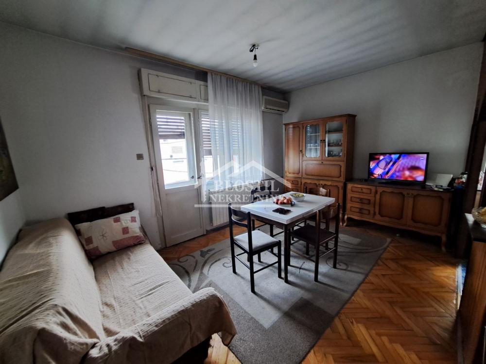 Voždovac - 195m2+1a ID#24571 290.000 €