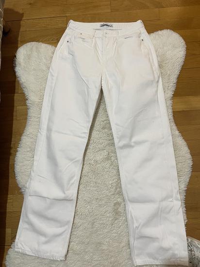Zara pantalone