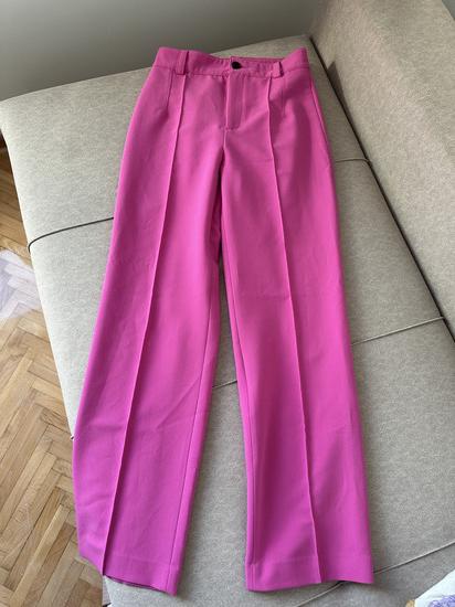 Zara roze pantalone