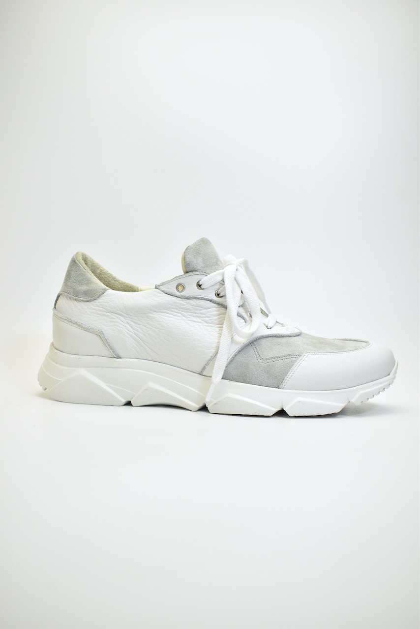 SNEAKER 1 – White
