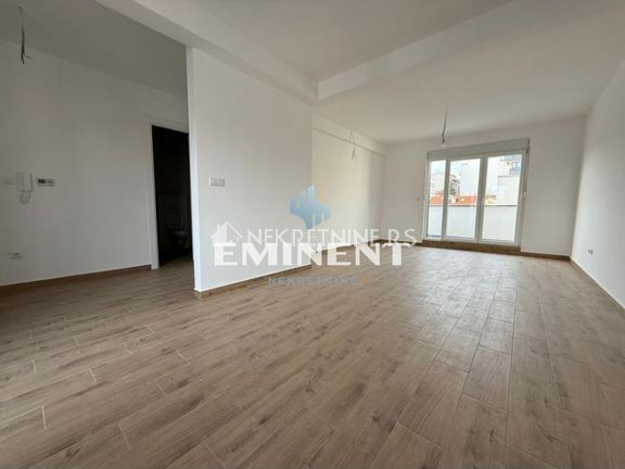 Zvezdara, Cvetkova pijaca, Vojvode Bojovića, 5.0, 140m2, 280000 EUR