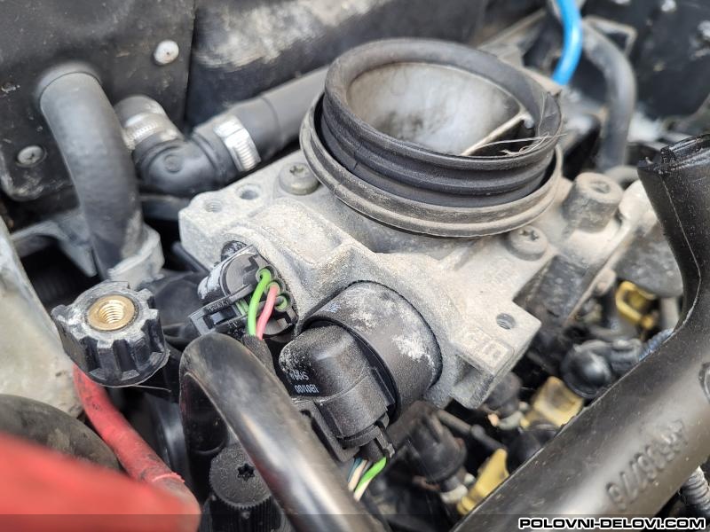 Fiat Seicento Klapna Gasa 1.1 Motor I Delovi Motora