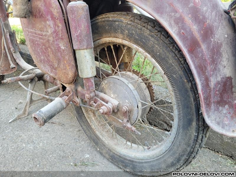 Jawa Zadnji tocak 16 CZ Ram i delovi rama