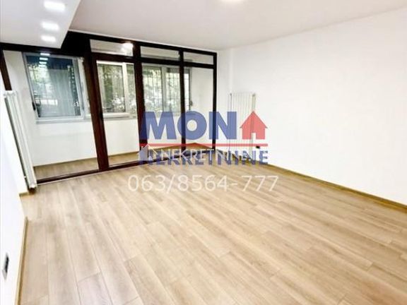 Čukarica, Filmski grad, Ratka Mitrovića, 2.5, 70m2, 210000 EUR