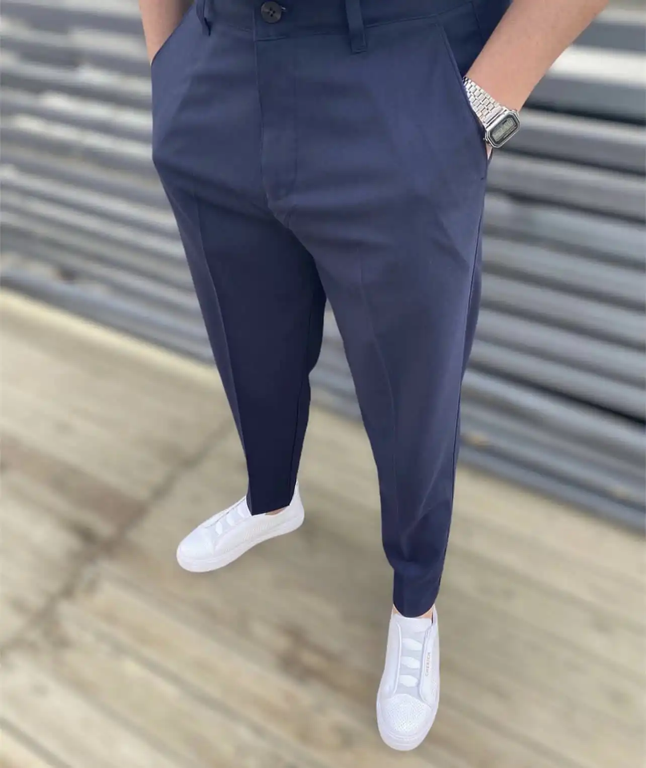 Muške pantalone relaxed fit komotniji kroj