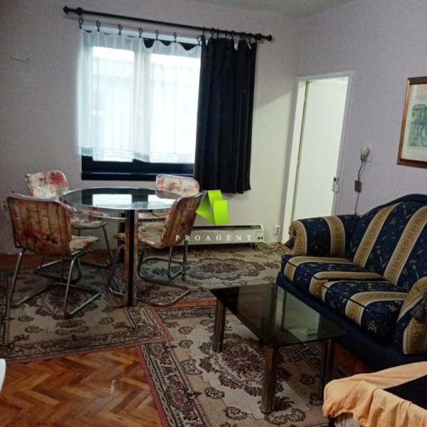 Četvorosoban stan za izdavanje, 90m2, 400€