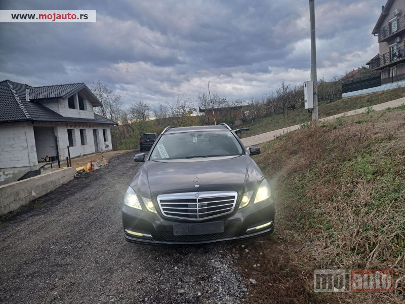 Mercedes E 220 Avangard cdi