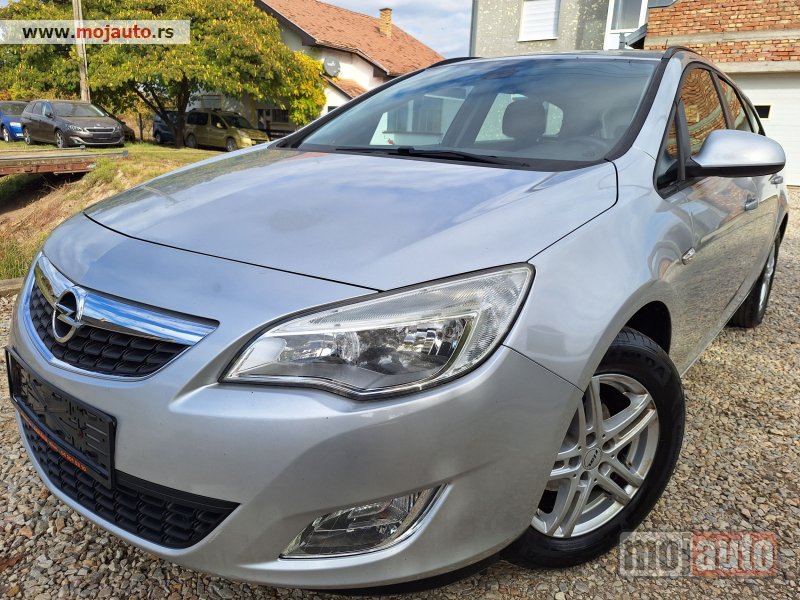 Opel Astra 1.6 B,NOV,ORIG KM,VEL SERVIS