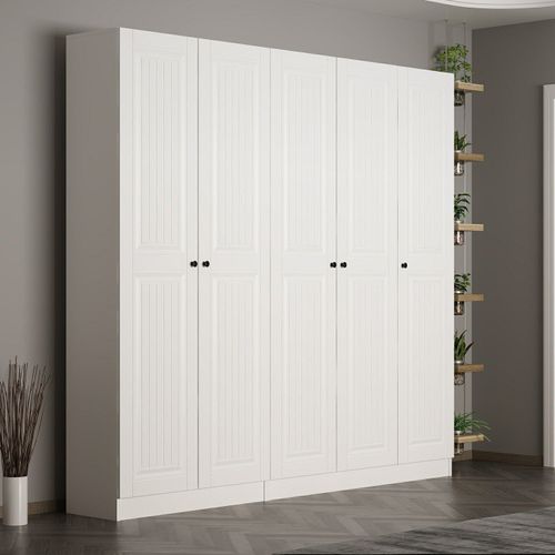 Noah - 8245 Bela Hall Stalak