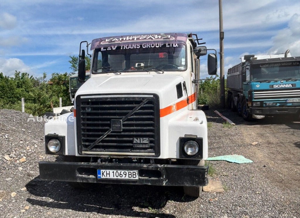 Volvo N12 kiper