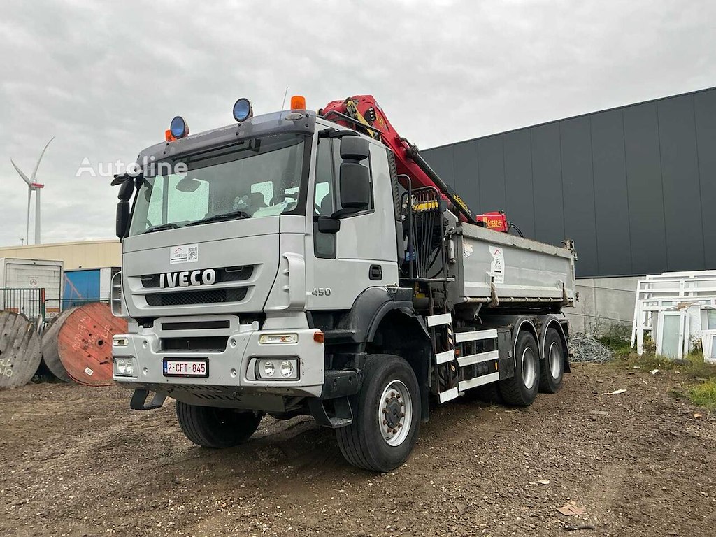 Prodaje se IVECO TRAKKER kiper na aukciji