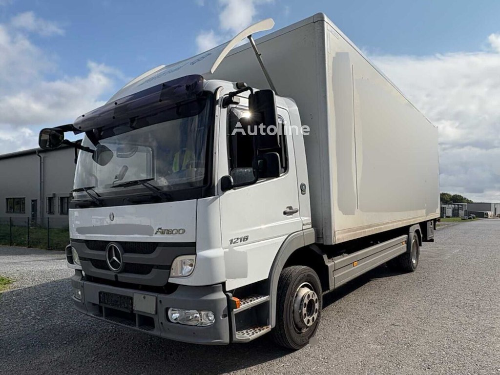 Prodaje se Mercedes-Benz Atego 818 kamion furgon na aukciji