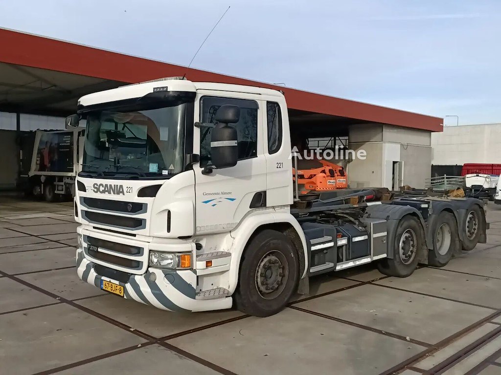 Prodaje se Scania P370 Haakarm Hiab 26T rol kiper sa kukom na aukciji