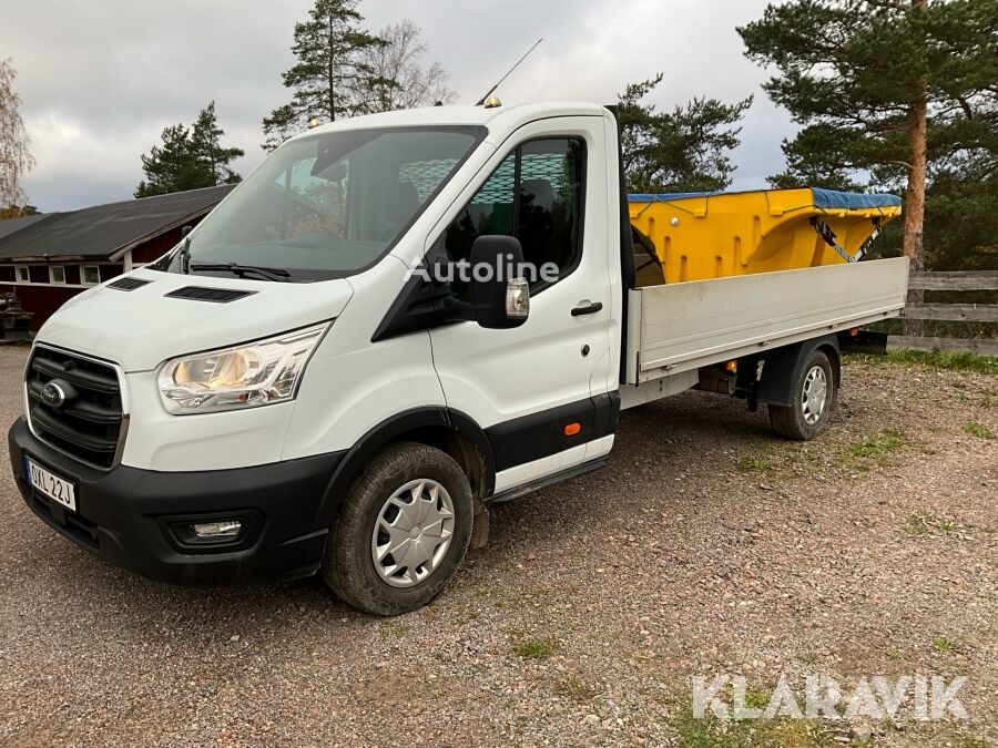 Prodaje se Ford Transit kamion s ravnom platformom < 3.5t na aukciji