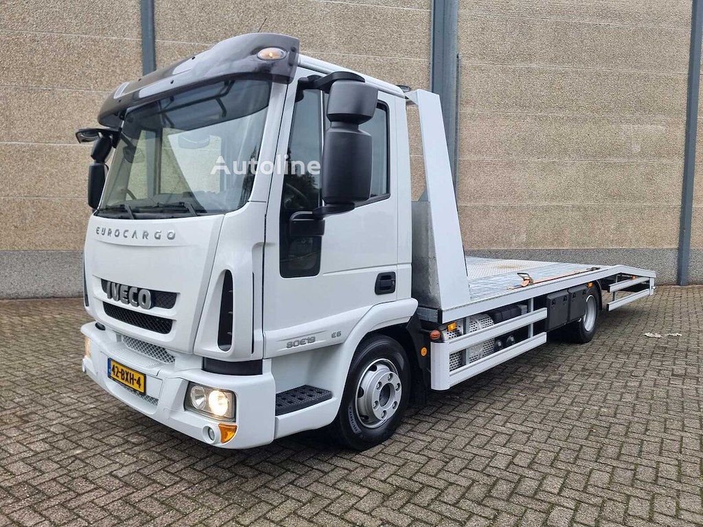 Prodaje se IVECO Eurocargo 80 E6 80E19 autotransporter na aukciji