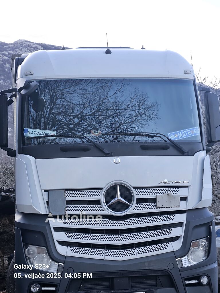 Mercedes-Benz Actros 2542 kamion s ceradom