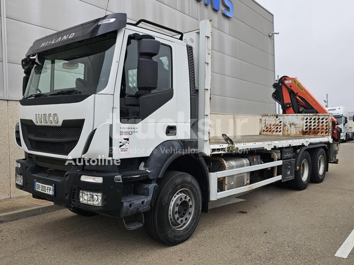 IVECO TRAKKER 360 kamion platforma