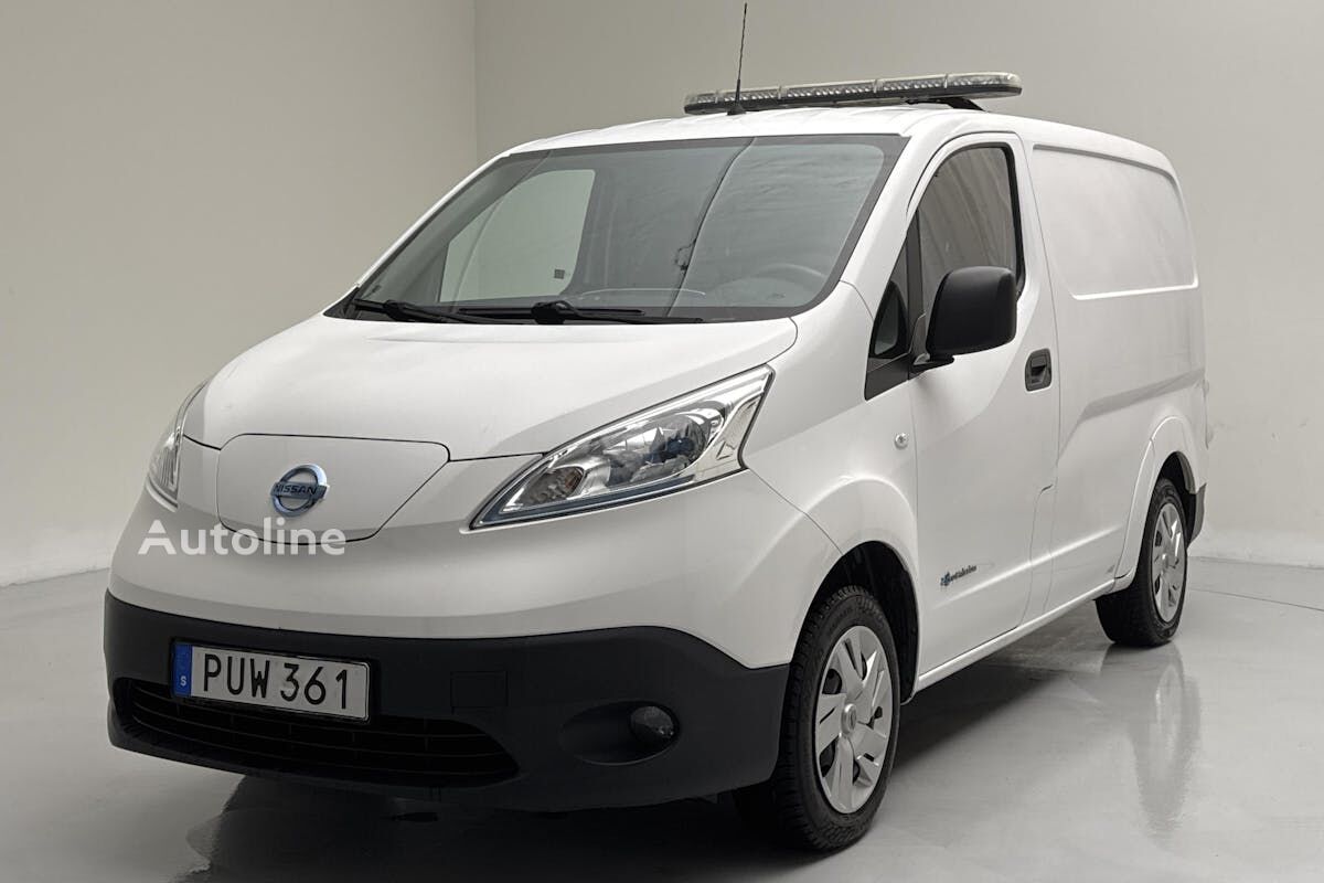 Prodaje se Nissan NV200 minibus furgon na aukciji