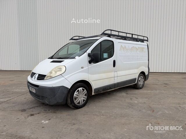 Prodaje se Renault Trafic minibus furgon na aukciji