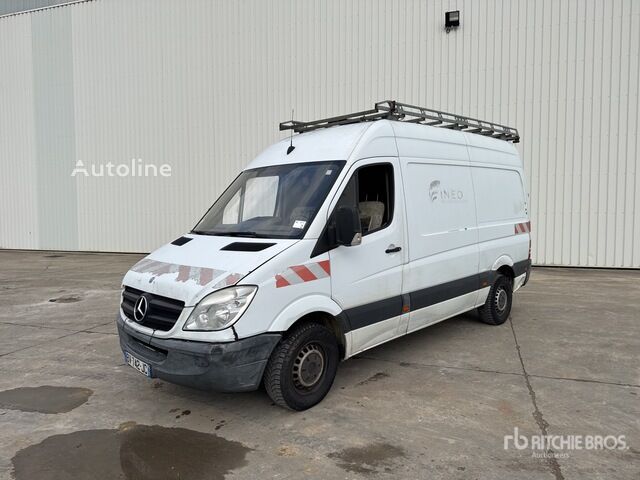 Prodaje se Mercedes-Benz Sprinter 313 minibus furgon na aukciji