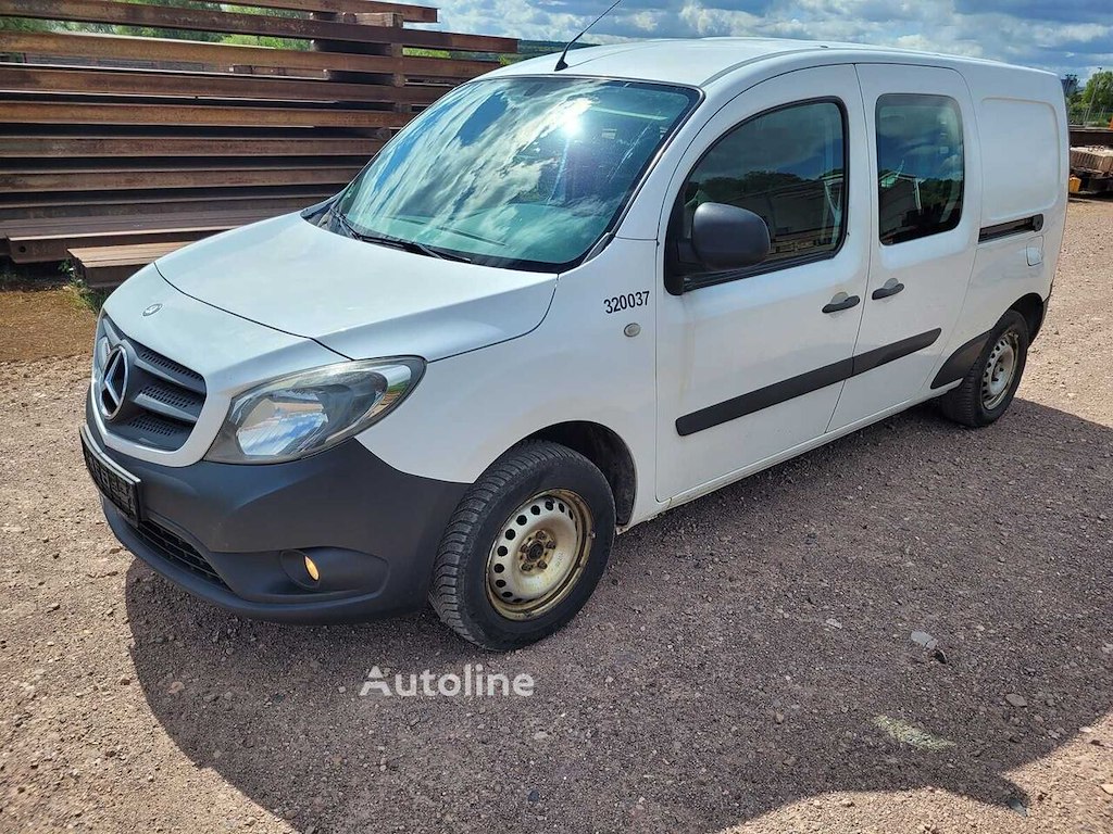 Prodaje se Mercedes-Benz Citan laki furgon na aukciji