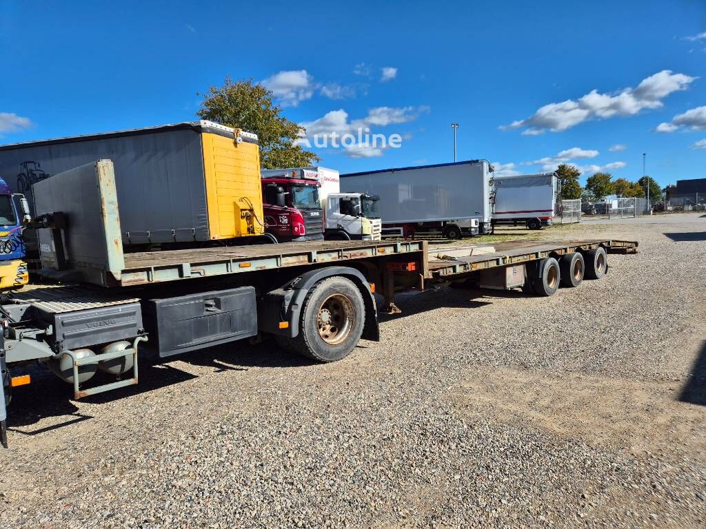 Kel-Berg 3 axle machinetrailer poluprikolica sa niskom platformom
