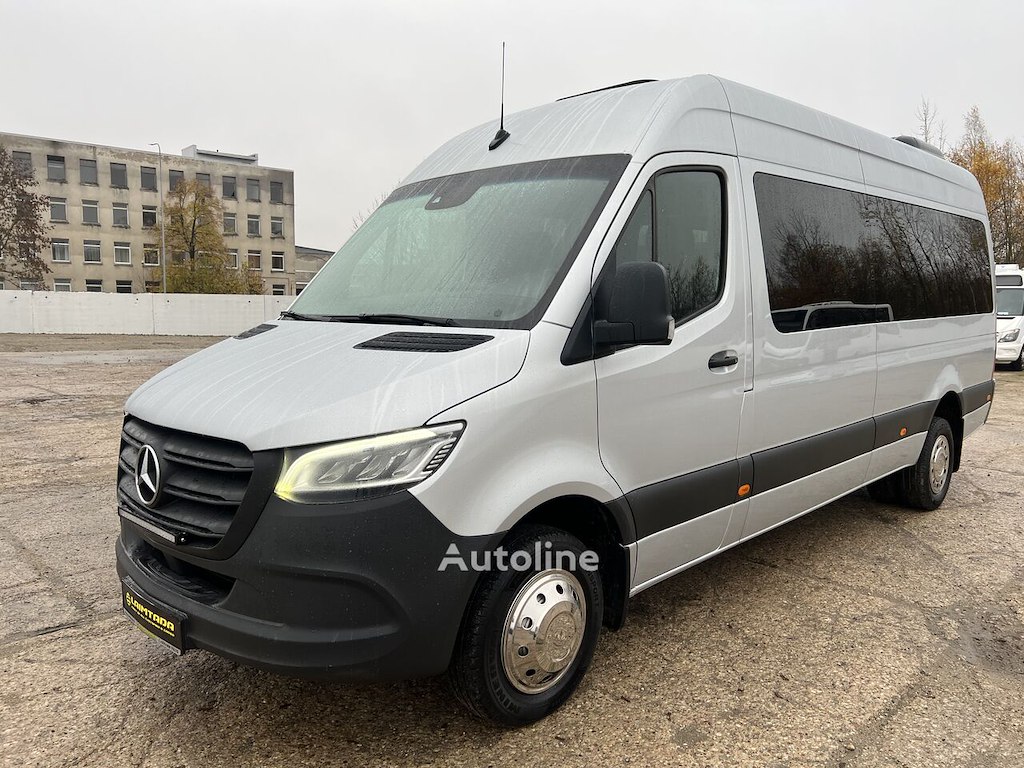 Mercedes-Benz Sprinter putnički minibus