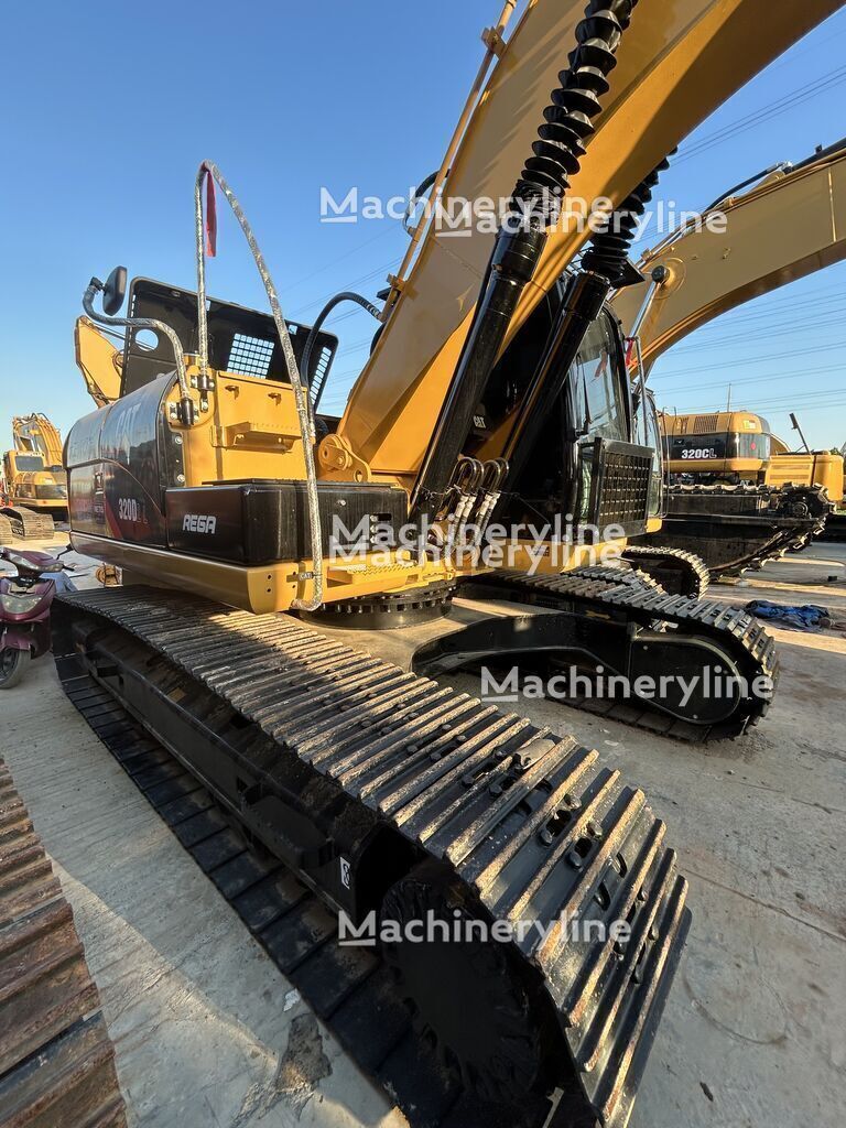 Caterpillar 320DL bager guseničar