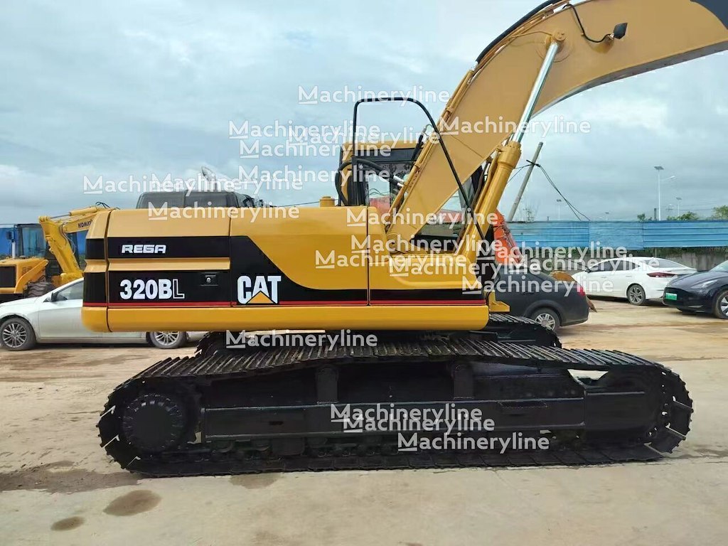 Caterpillar 320BL bager guseničar