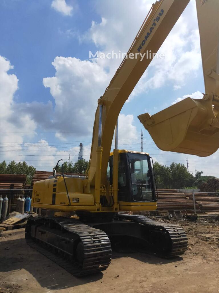 Komatsu PC220 bager guseničar