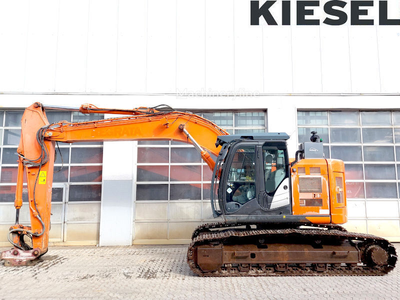 Hitachi ZX225USLC-6 bager guseničar