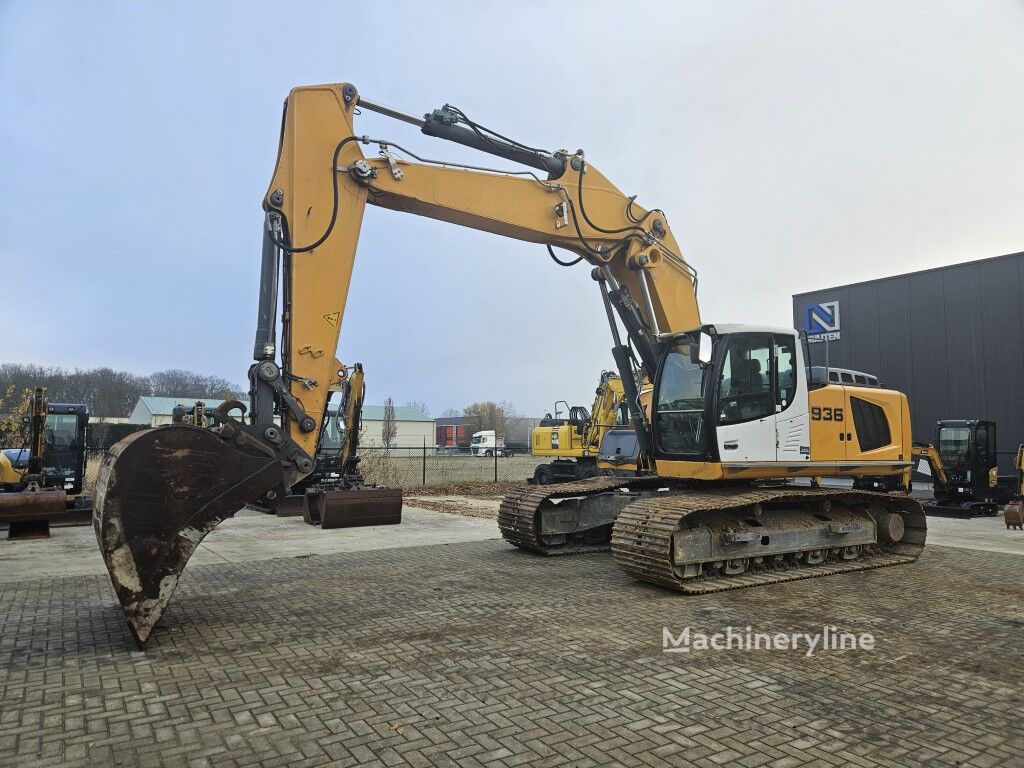 Liebherr R936LC bager guseničar