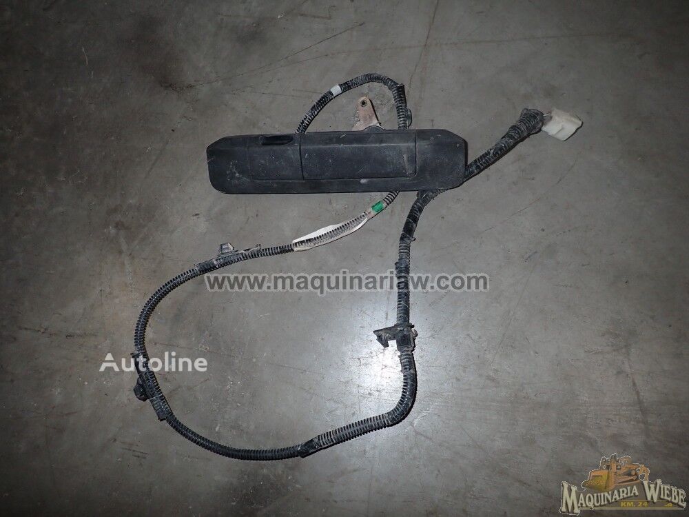 ARNES DE PUERTA Y MANIJA 82182-04012 drugi rezervni deo kabine za Toyota TACOMA automobila