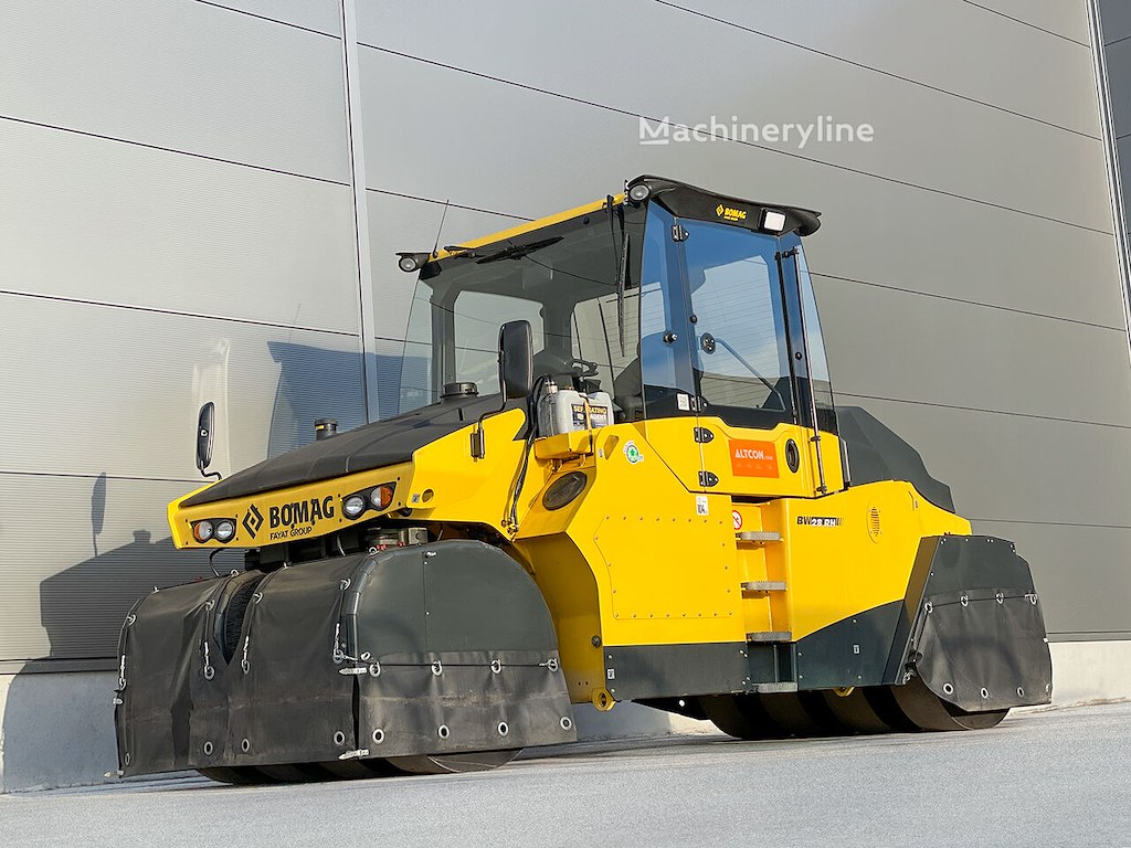 BOMAG BW 28 RH pneumatski valjak