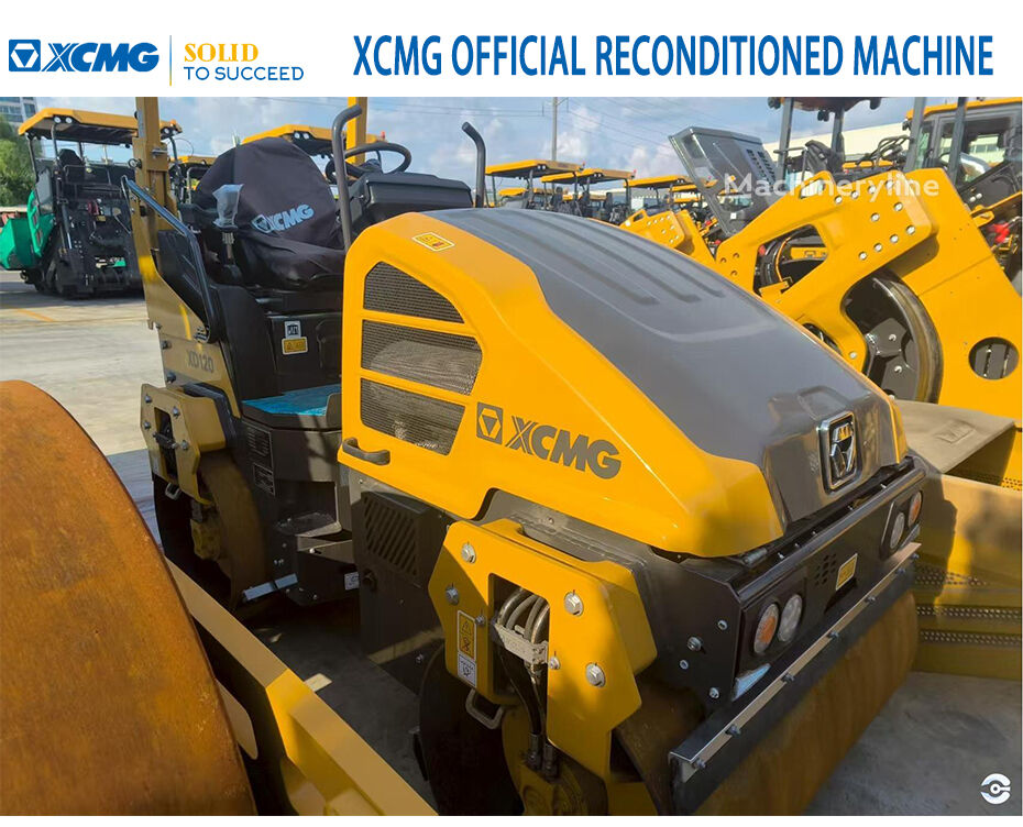 XCMG XD120IV valjak za asfalt