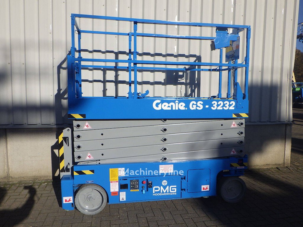 Prodaje se Genie GS-3232 makazastu platformu na aukciji
