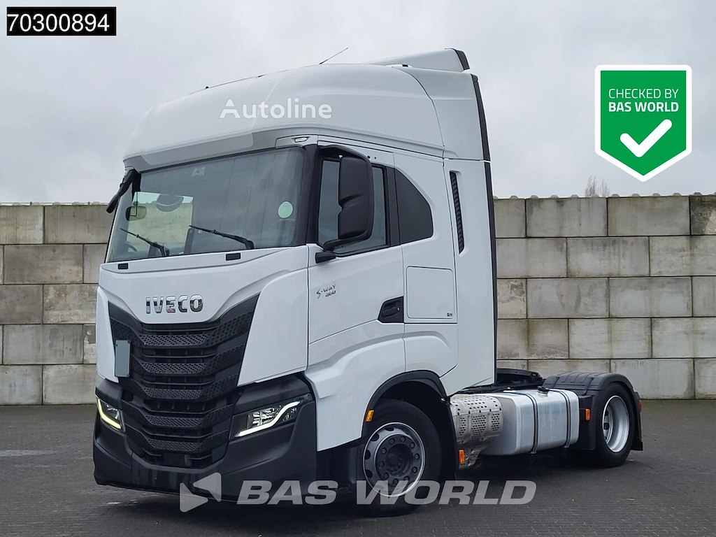 IVECO S-Way 460 S-Way 4X2 Mega Retarder 2xTanks ACC Euro 6 tegljač
